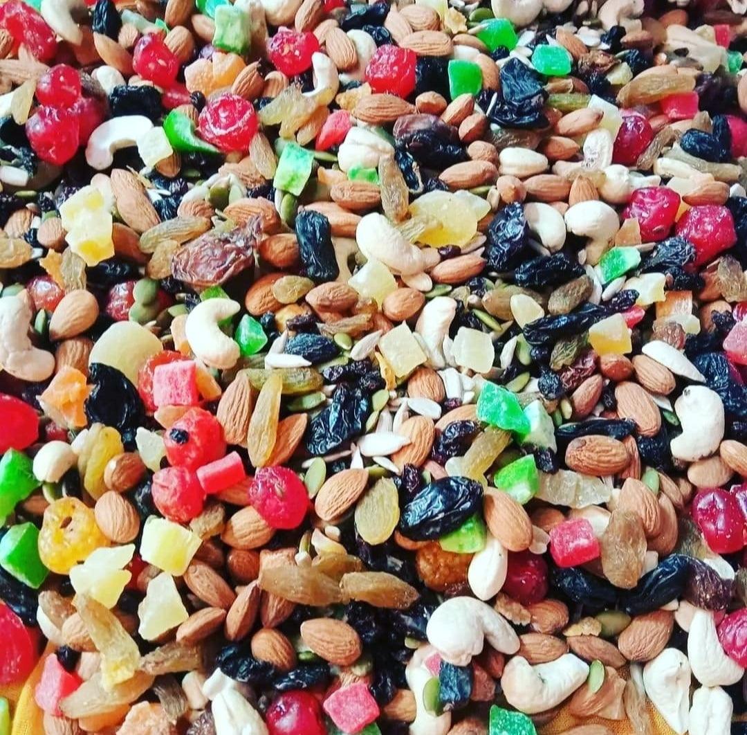 Kashmiri Mix Dry Fruits – Premium Handpicked Nuts Online